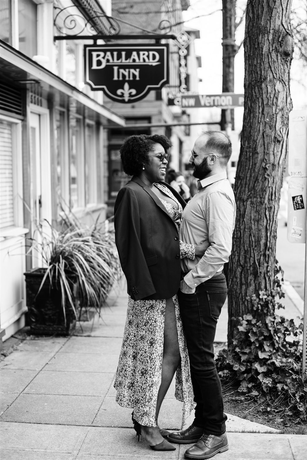 Downtown Ballard Engagement Photos | Seattle Engagement Photographer ...