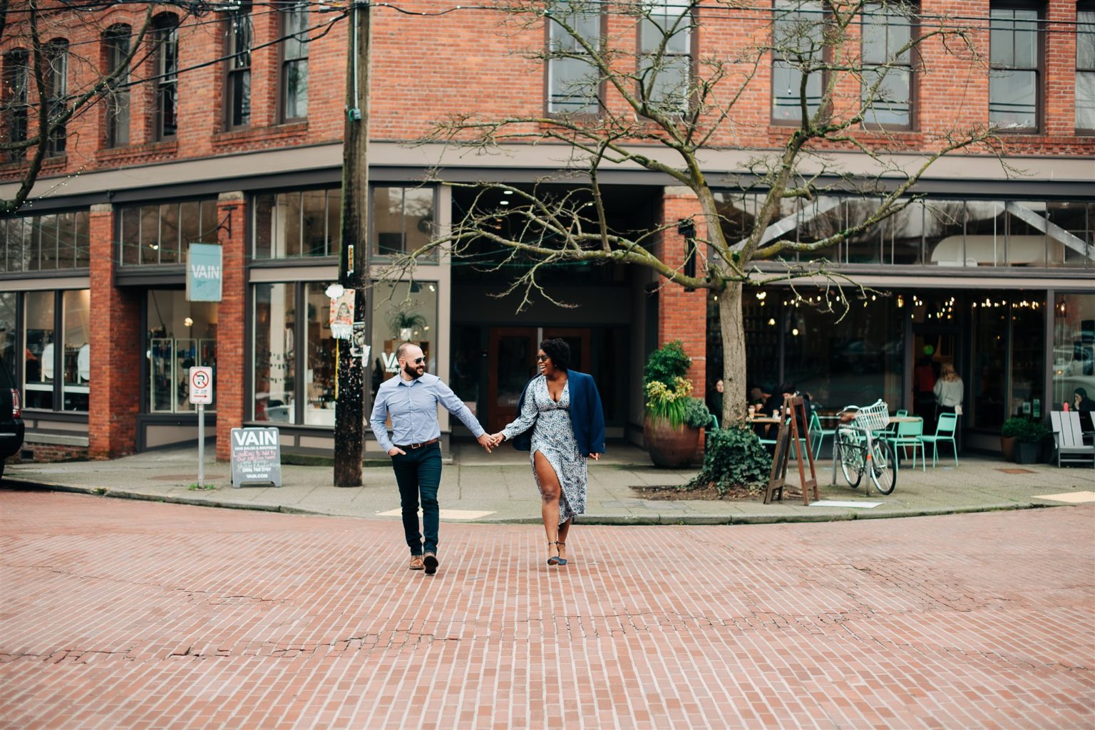 Downtown Ballard Engagement Photos | Seattle Engagement Photographer ...